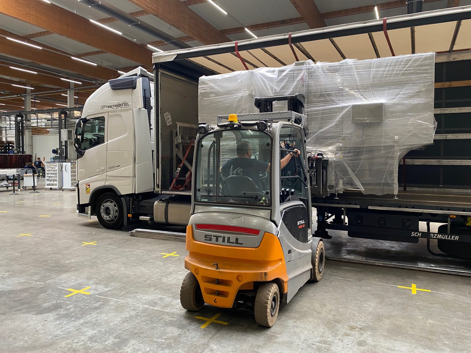 Container washing & drying installation shipped to Malta! - Cretel